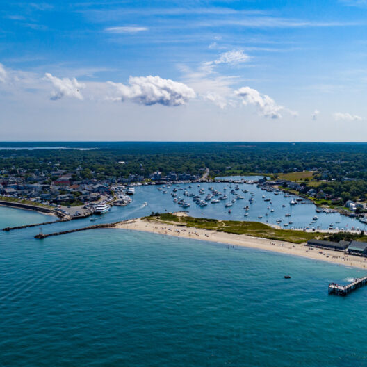 Martha's Vineyard Ferry Schedule & Information | Hy-Line Cruises