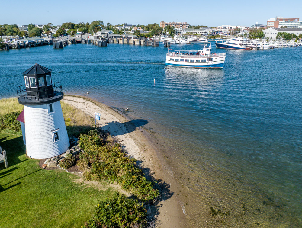 Hyannis Harbor Cruise | Hy-Line Cruises
