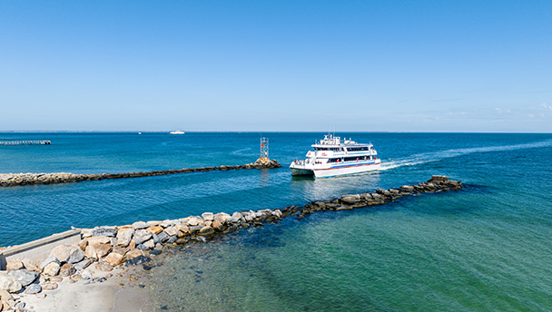 Martha's Vineyard Ferry Schedule & Information | Hy-Line Cruises